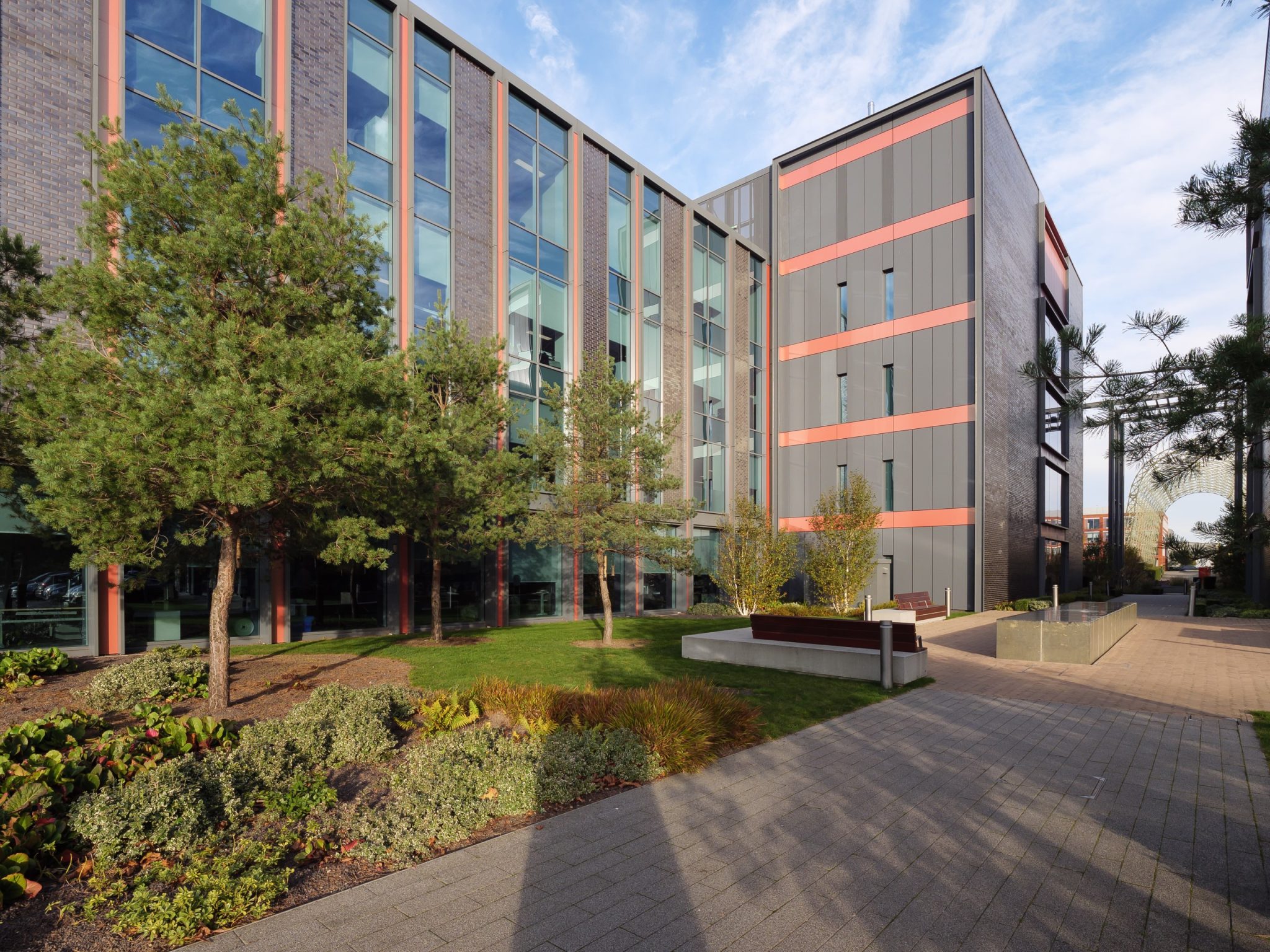 Pinehurst 2 | Office Space to Let in Farnborough